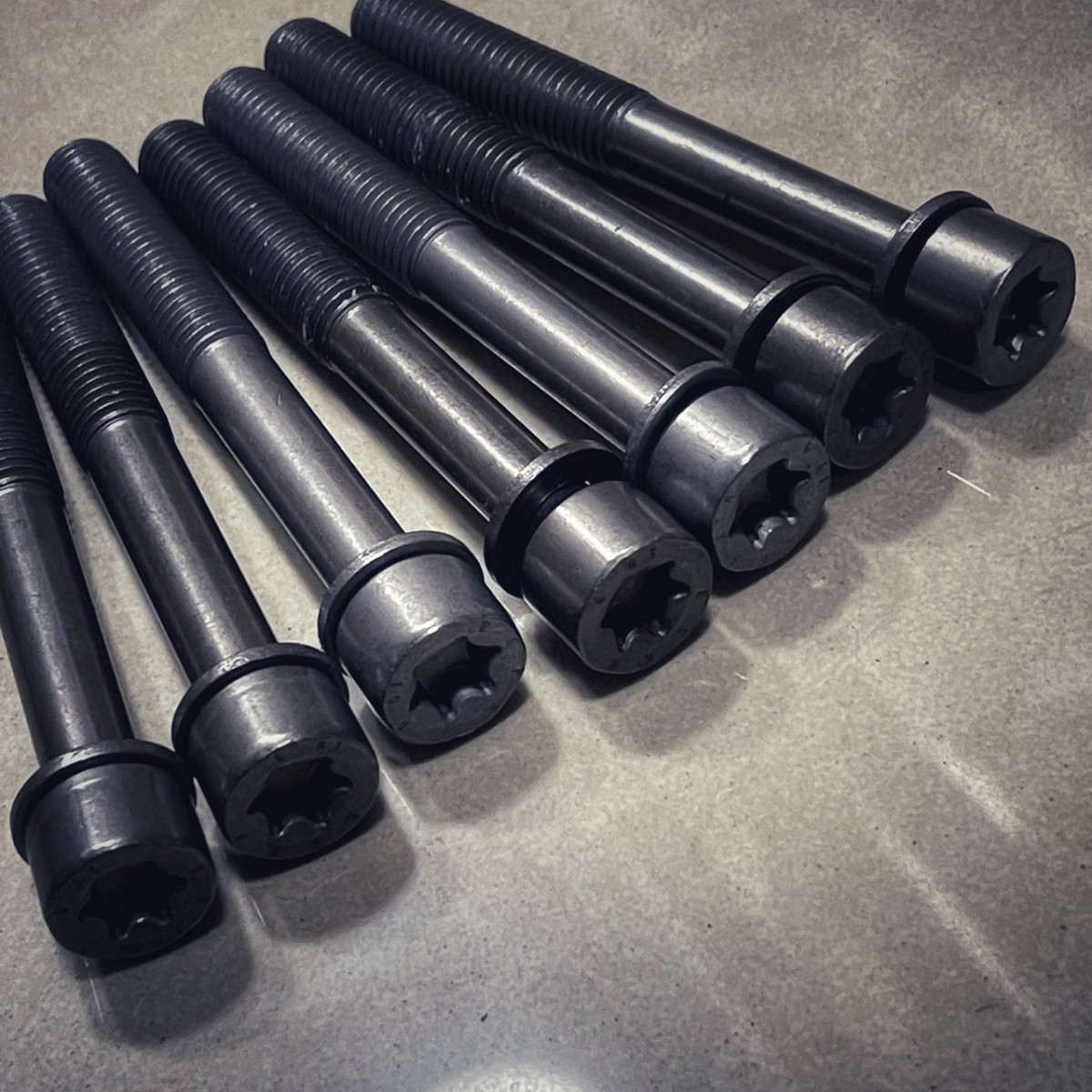 EUROMOTO - ESKA Perno/Tornillo Original BMW M10x100 TORX (10.9 Grade ...